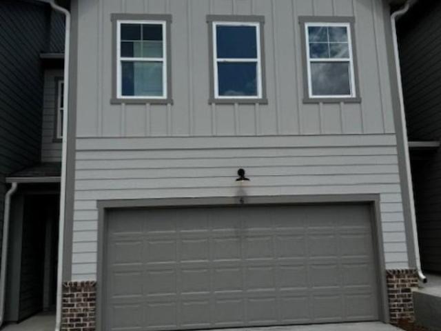 3 Br, 3 bath, Townhouse/Brownstone/RowHouse 328 Mountain Blvd