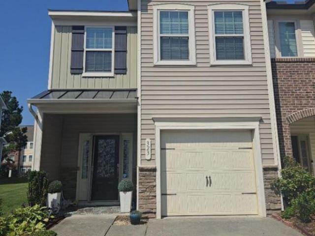 3 Br, 3 bath, Townhouse/Brownstone/RowHouse 323 Morgan Brook Way