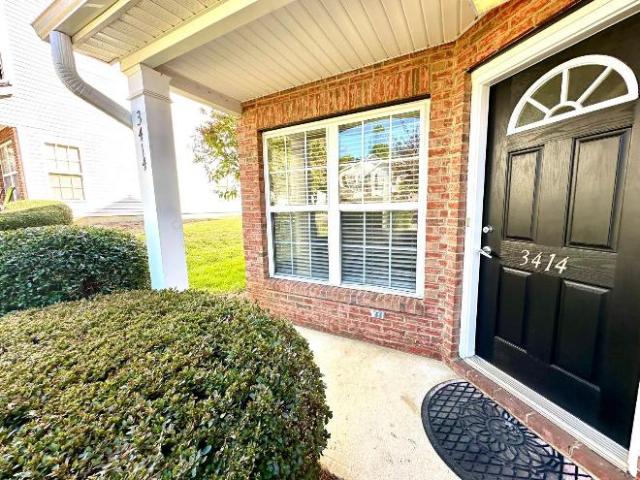 3 Br, 3 bath, Townhouse/Brownstone/RowHouse 3414 Summerfield Ridge Ln