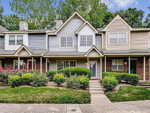 3 Br, 3 bath, Townhouse/Brownstone/RowHouse 3640 Huyton Ct