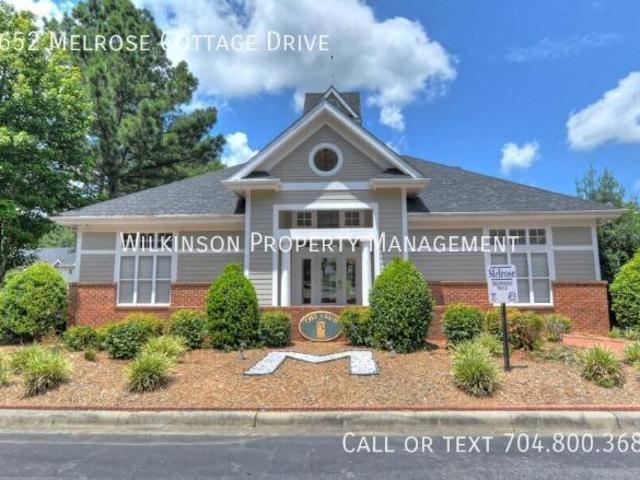 3 Br, 3 bath, Townhouse/Brownstone/RowHouse 3652 Melrose Cottage Dr