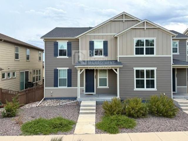 3 Br, 3 bath, Townhouse/Brownstone/RowHouse 387 Courtfield Way