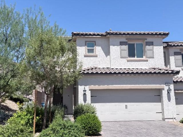 3 Br, 3 bath, Townhouse/Brownstone/RowHouse 380 Rosefinch St