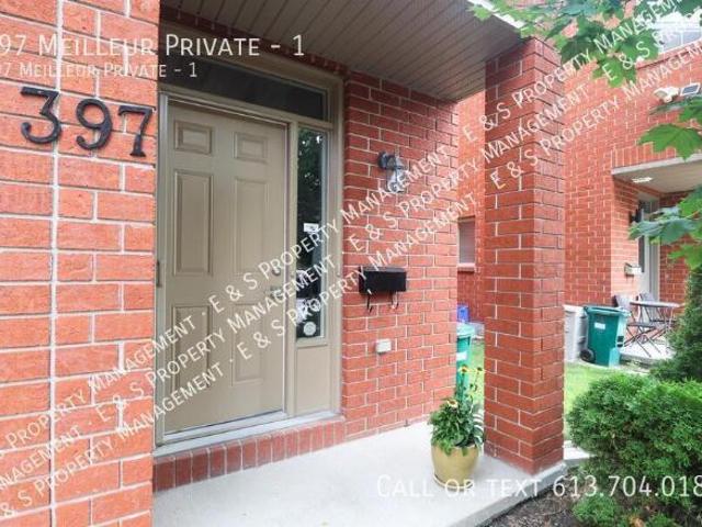 3 Br, 3 bath, Townhouse/Brownstone/RowHouse 397 Meilleur Private