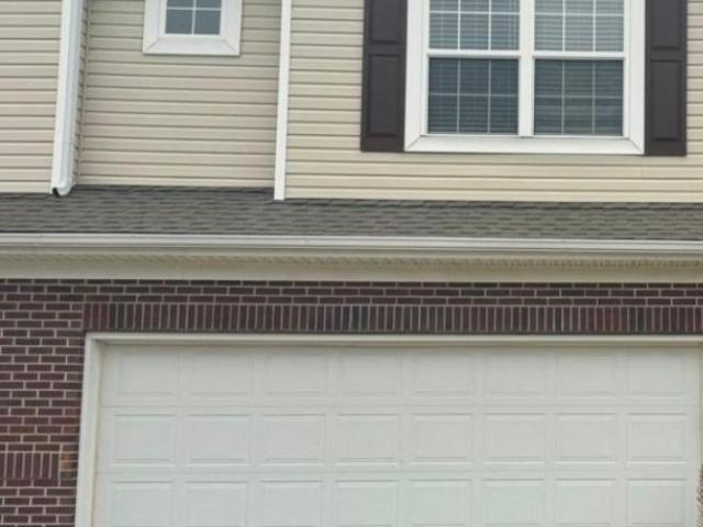 3 Br, 3 bath, Townhouse/Brownstone/RowHouse 4088 Weston Pointe Dr