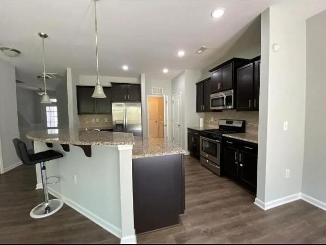 3 Br, 3 bath, Townhouse/Brownstone/RowHouse 401 Durants Neck Ln