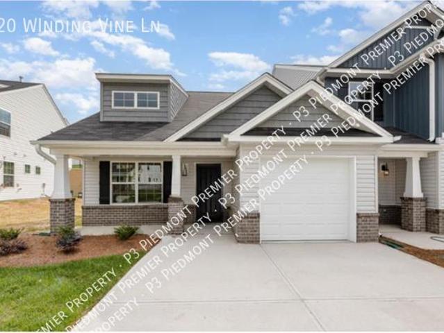 3 Br, 3 bath, Townhouse/Brownstone/RowHouse 4020 Winding Vine Ln