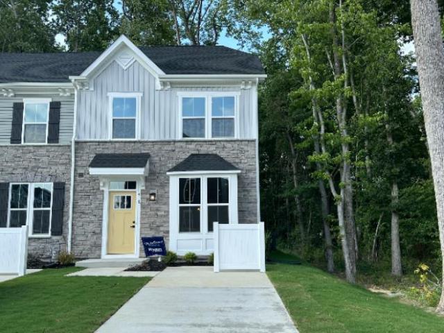 3 Br, 3 bath, Townhouse/Brownstone/RowHouse 418 Bigwood Drive