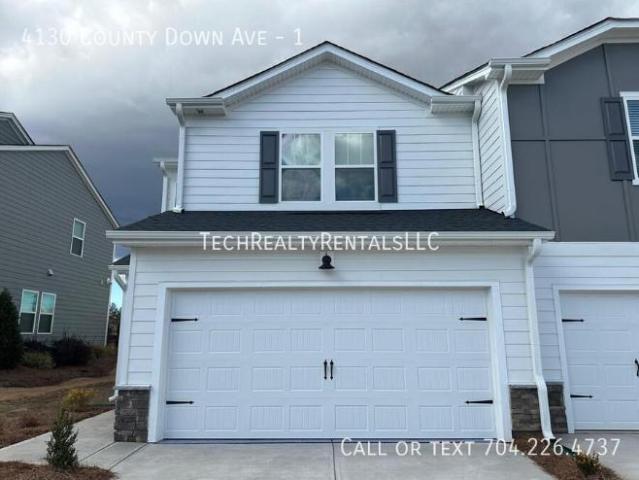 3 Br, 3 bath, Townhouse/Brownstone/RowHouse 4130 County Down Ave