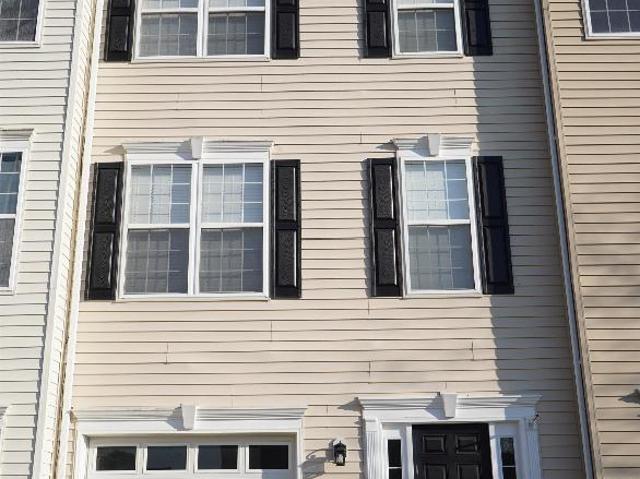 3 Br, 3 bath, Townhouse/Brownstone/RowHouse 45715 North Maxine Way