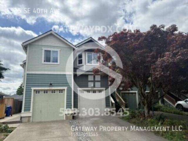 3 Br, 3 bath, Townhouse/Brownstone/RowHouse 4535 SE 40th Ave