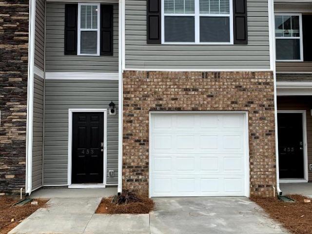 3 Br, 3 bath, Townhouse/Brownstone/RowHouse 453 Sea Grit Court