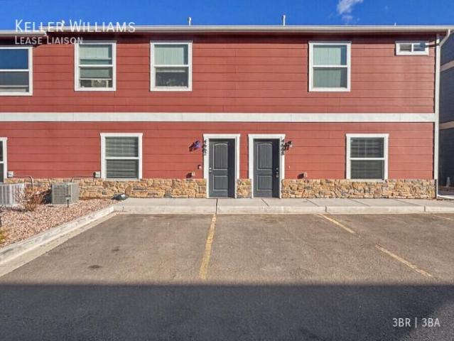 3 Br, 3 bath, Townhouse/Brownstone/RowHouse 4668 Ports Down Ln