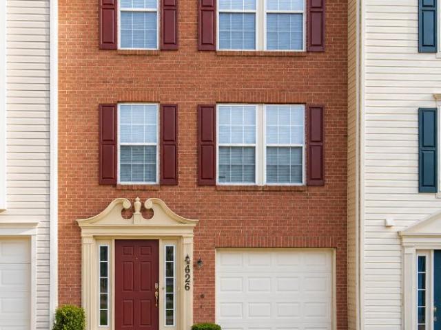 3 Br, 3 bath, Townhouse/Brownstone/RowHouse 4626 Ripley Manor Ter