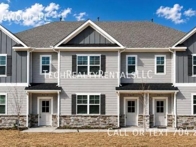 3 Br, 3 bath, Townhouse/Brownstone/RowHouse 4630 Dogwood Pl
