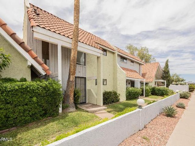 3 Br, 3 bath, Townhouse/Brownstone/RowHouse 4710 N 10th Place