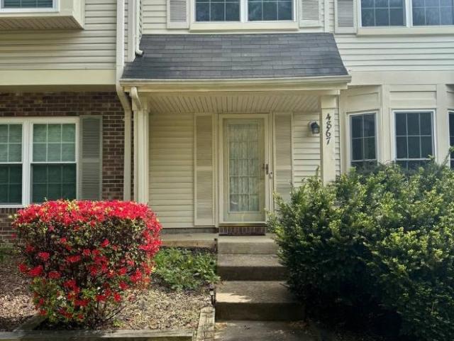 3 Br, 3 bath, Townhouse/Brownstone/RowHouse 4867 Saltwater Dr