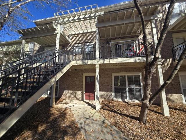 3 Br, 3 bath, Townhouse/Brownstone/RowHouse 490 South Barnett Shoals