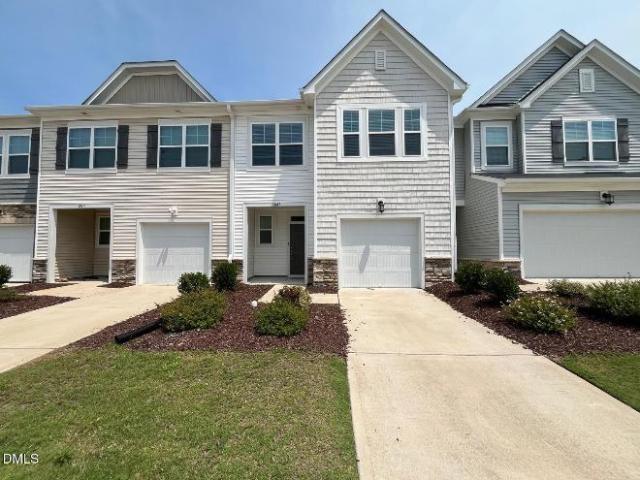 3 Br, 3 bath, Townhouse/Brownstone/RowHouse 5047 Tura Street