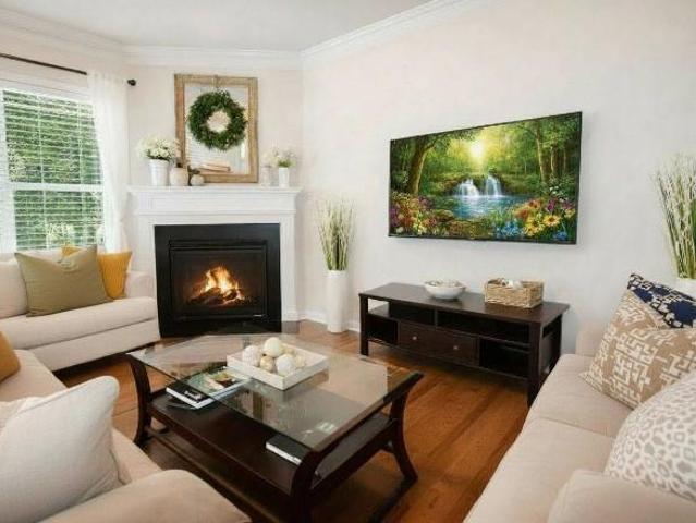 3 Br, 3 bath, Townhouse/Brownstone/RowHouse 5025 Hastings Terrace