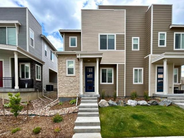 3 Br, 3 bath, Townhouse/Brownstone/RowHouse 5036 Construct Point