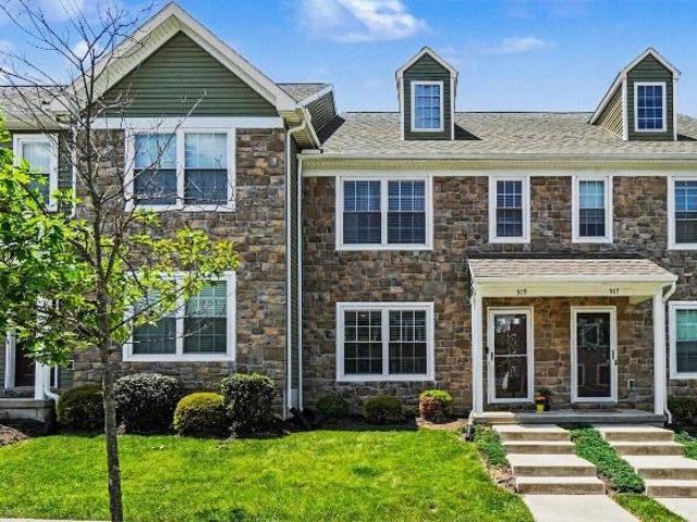 3 Br, 3 bath, Townhouse/Brownstone/RowHouse 519 Byler Circle