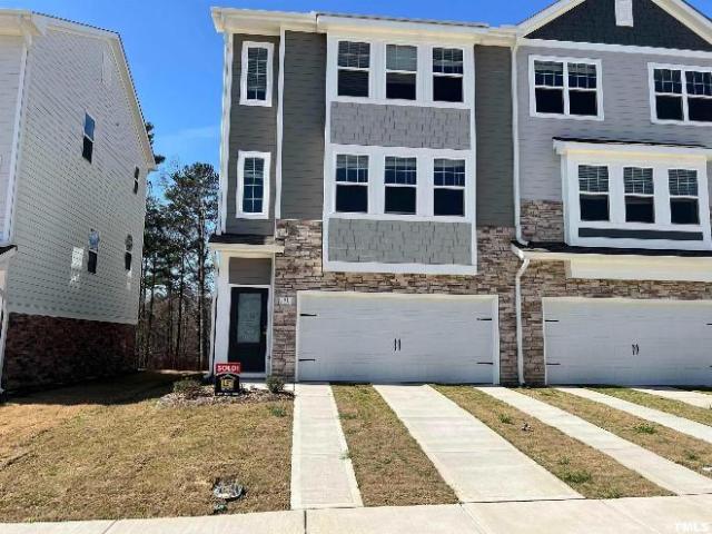 3 Br, 3 bath, Townhouse/Brownstone/RowHouse 5211 Deep Channel Drive