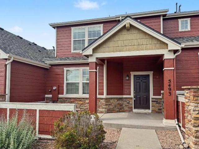 3 Br, 3 bath, Townhouse/Brownstone/RowHouse 5493 Cross Creek Dr