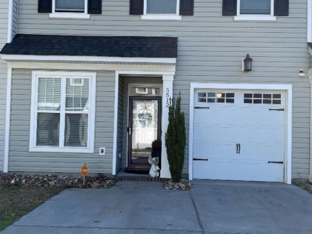 3 Br, 3 bath, Townhouse/Brownstone/RowHouse 5512 Moravian Dr