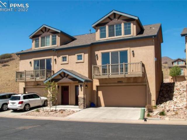 3 Br, 3 bath, Townhouse/Brownstone/RowHouse 5961 Canyon Reserve Heights