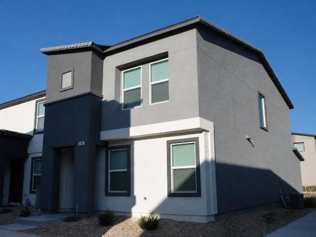 3 Br, 3 bath, Townhouse/Brownstone/RowHouse 6185 Lily Garden St