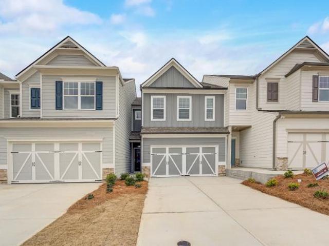 3 Br, 3 bath, Townhouse/Brownstone/RowHouse 62 Sepia Oak Drive