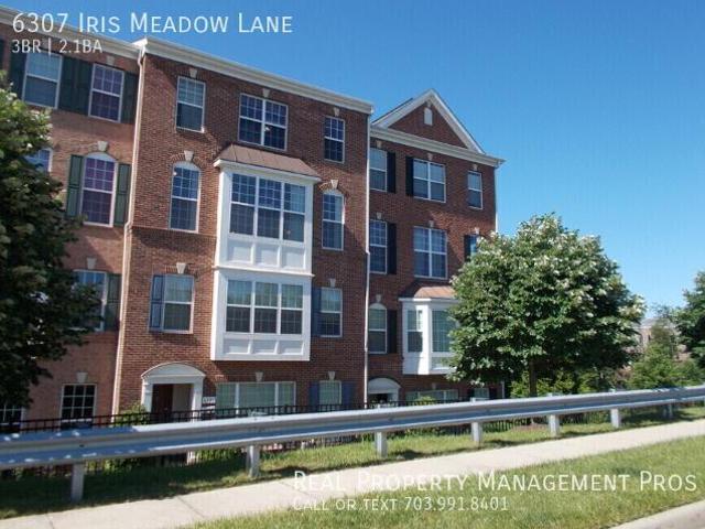 3 Br, 3 bath, Townhouse/Brownstone/RowHouse 6307 Iris Meadow Lane