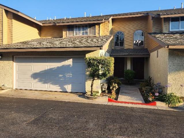 3 Br, 3 bath, Townhouse/Brownstone/RowHouse 630 W Palm Ave