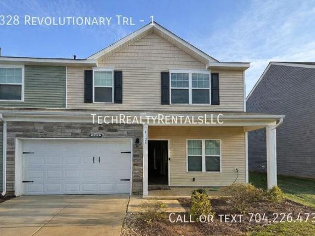 3 Br, 3 bath, Townhouse/Brownstone/RowHouse 6328 Revolutionary Trail