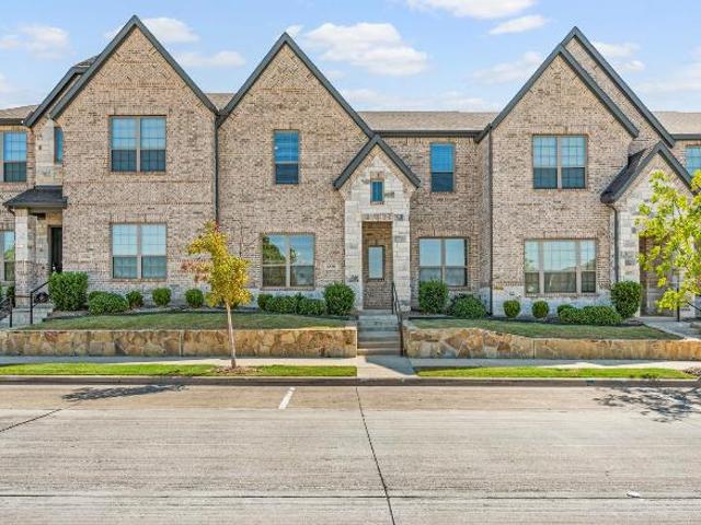3 Br, 3 bath, Townhouse/Brownstone/RowHouse 6580 Iron Horse Boulevard