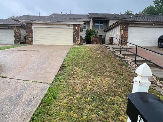 3 Br, 3 bath, Townhouse/Brownstone/RowHouse 7129 S Braden Ave