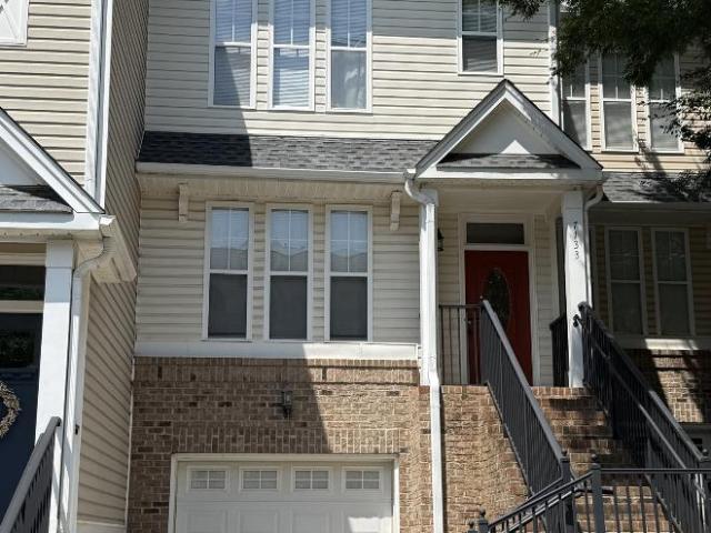 3 Br, 3 bath, Townhouse/Brownstone/RowHouse 7133 Founders Club Ct