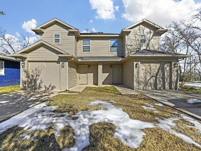 3 Br, 3 bath, Townhouse/Brownstone/RowHouse 727 West Johnson Street