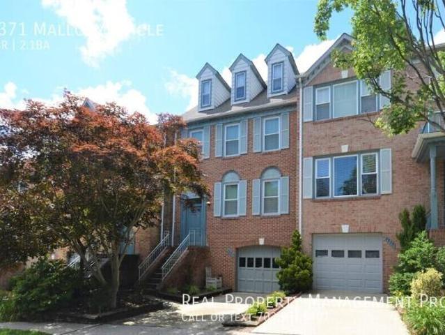 3 Br, 3 bath, Townhouse/Brownstone/RowHouse 7371 Mallory Circle