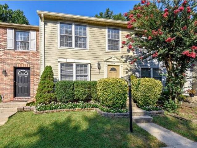 3 Br, 3 bath, Townhouse/Brownstone/RowHouse 7574 Aspenpark Rd