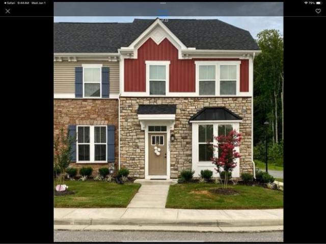 3 Br, 3 bath, Townhouse/Brownstone/RowHouse 7621 Tealight Way