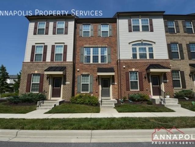 3 Br, 3 bath, Townhouse/Brownstone/RowHouse 7737 Duncannon Lane
