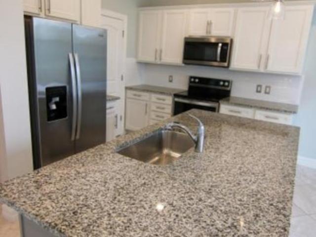 3 Br, 3 bath, Townhouse/Brownstone/RowHouse 8333 Rearing Lane