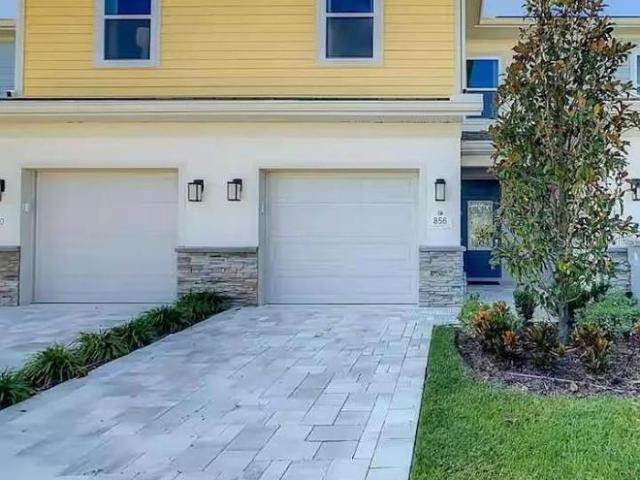 3 Br, 3 bath, Townhouse/Brownstone/RowHouse 856 Driving Range Ct