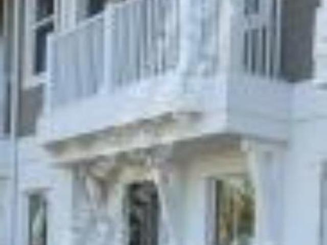 3 Br, 3 bath, Townhouse/Brownstone/RowHouse 857 SW Heirloom Walk