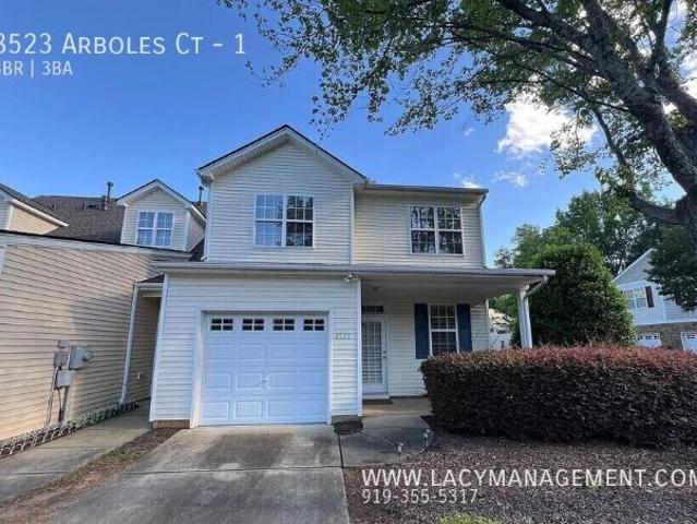 3 Br, 3 bath, Townhouse/Brownstone/RowHouse 8523 Arboles Ct