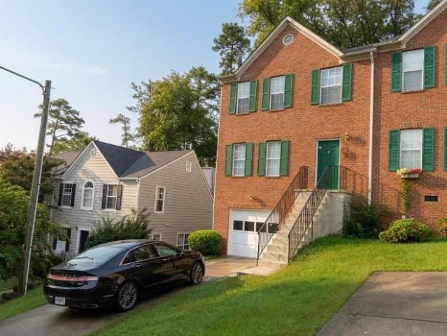 3 Br, 3 bath, Townhouse/Brownstone/RowHouse 88 Bridge View