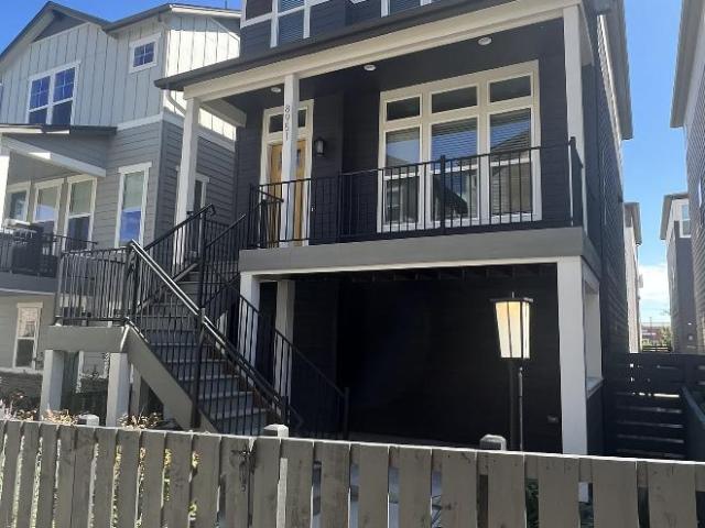 3 Br, 3 bath, Townhouse/Brownstone/RowHouse 8951 Ramblestone