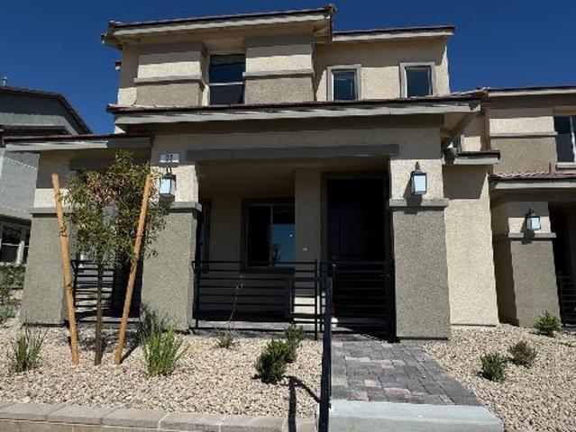 3 Br, 3 bath, Townhouse/Brownstone/RowHouse 92 Hornbeck Ln